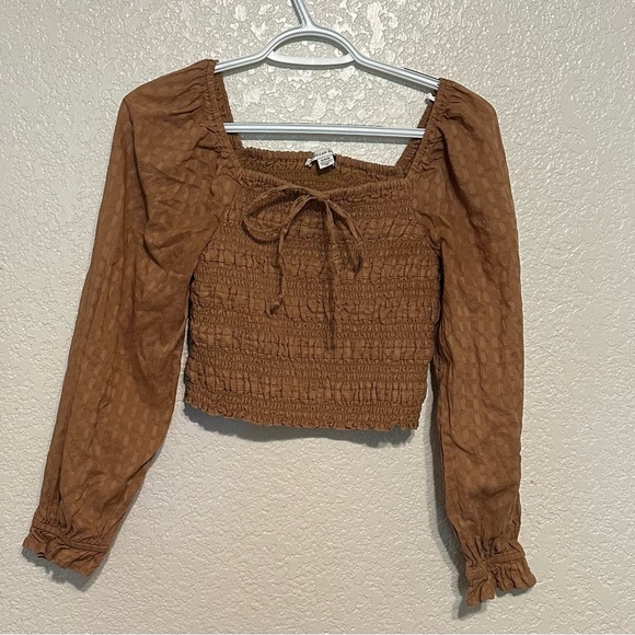 American Eagle Outfitters | Tops | Small American Eagle Square Neck ...